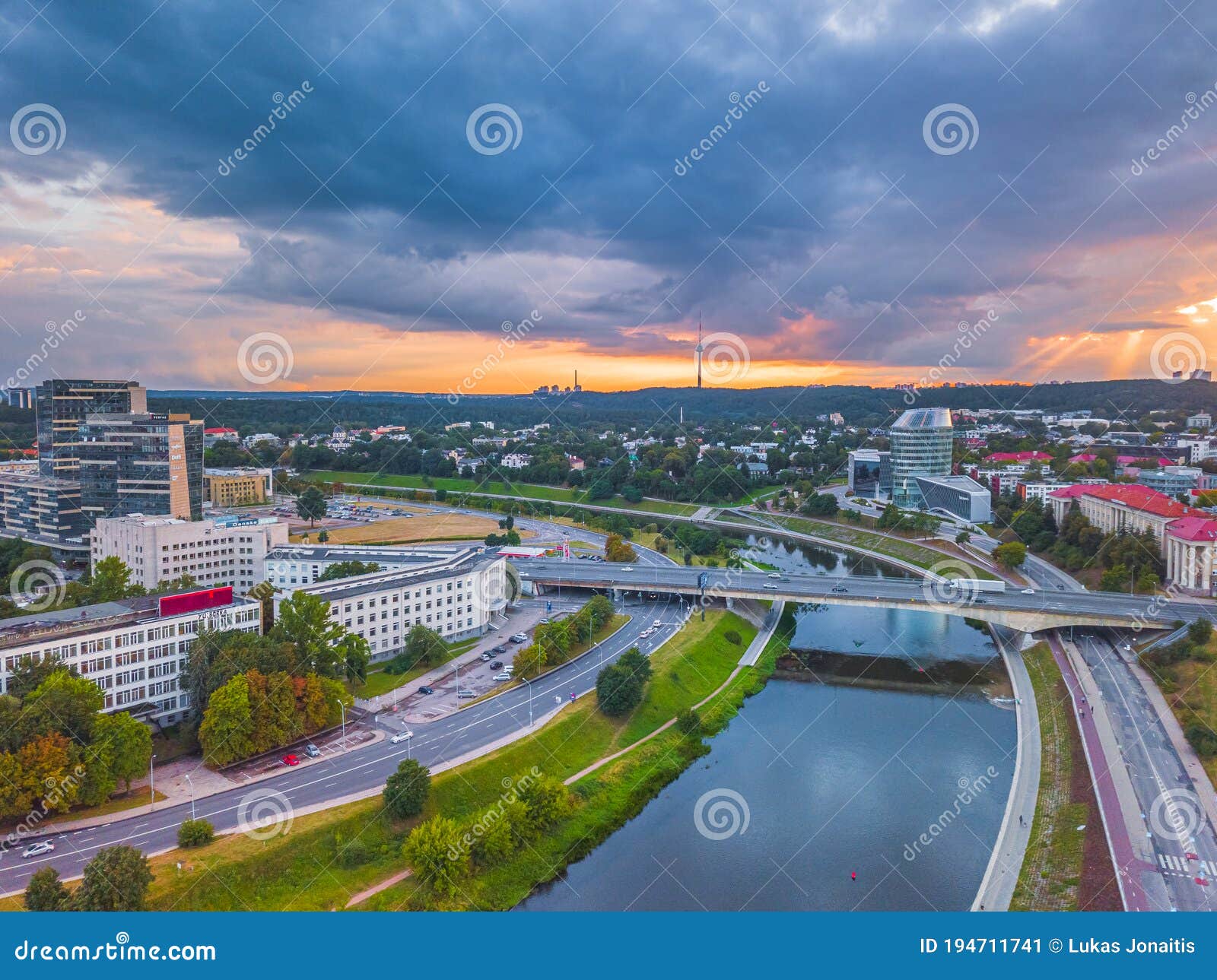 VIlnius Neris River and the Bridge Stock Image - Image of church, bank ...