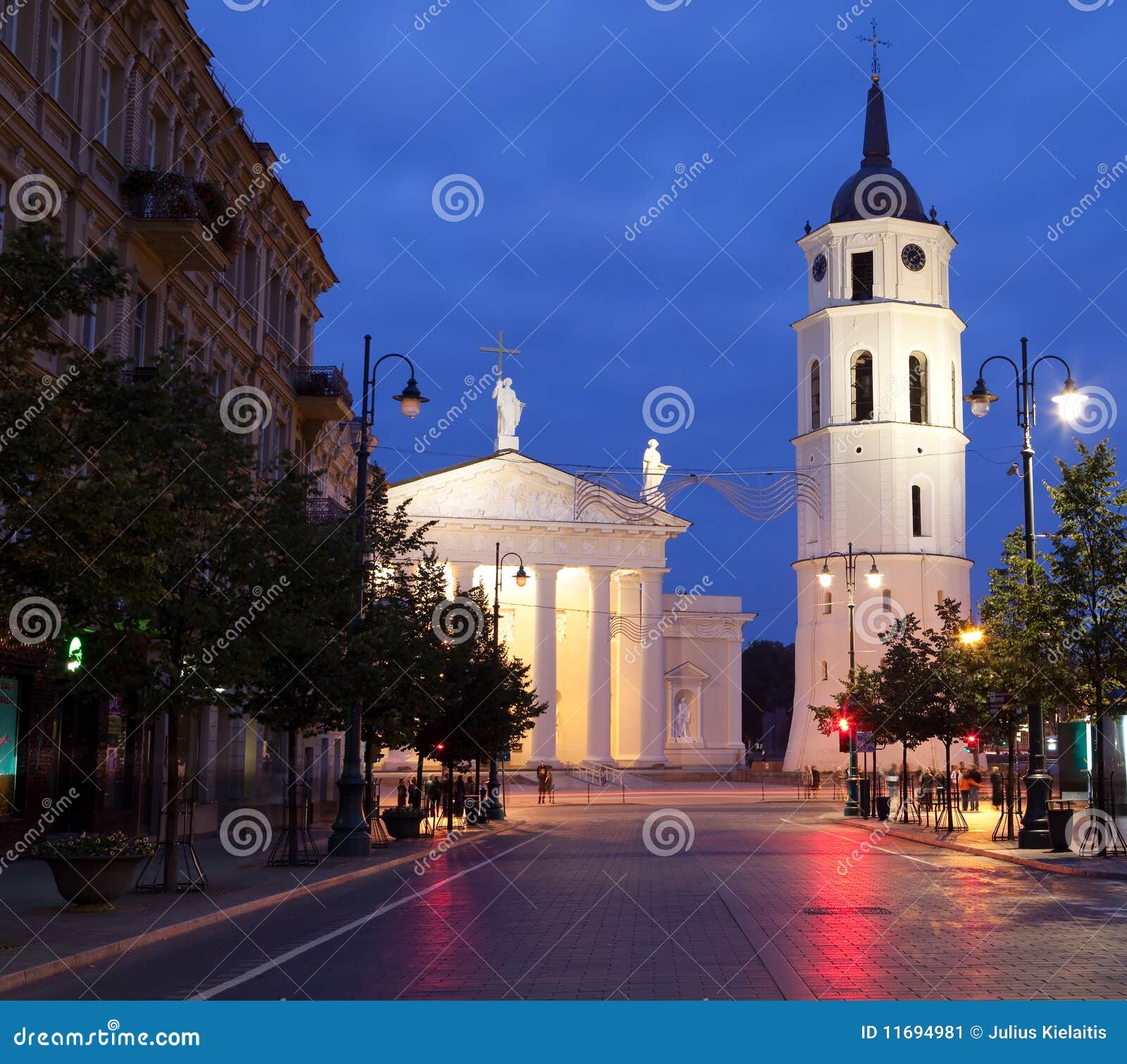 Vilnius at night stock image. Image of light, lithuanian - 11694981