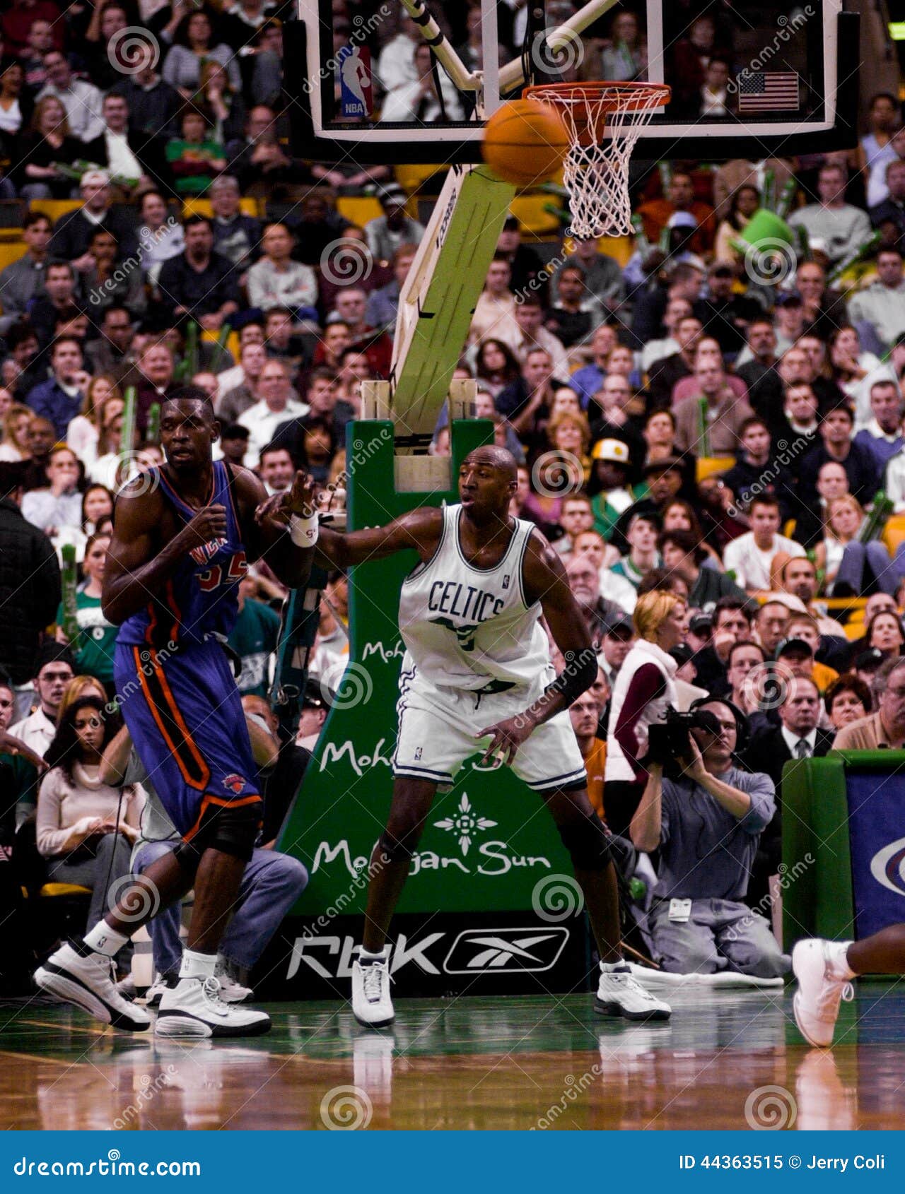Vin Baker, Boston Celtics editorial image. Image of athlete - 44363515