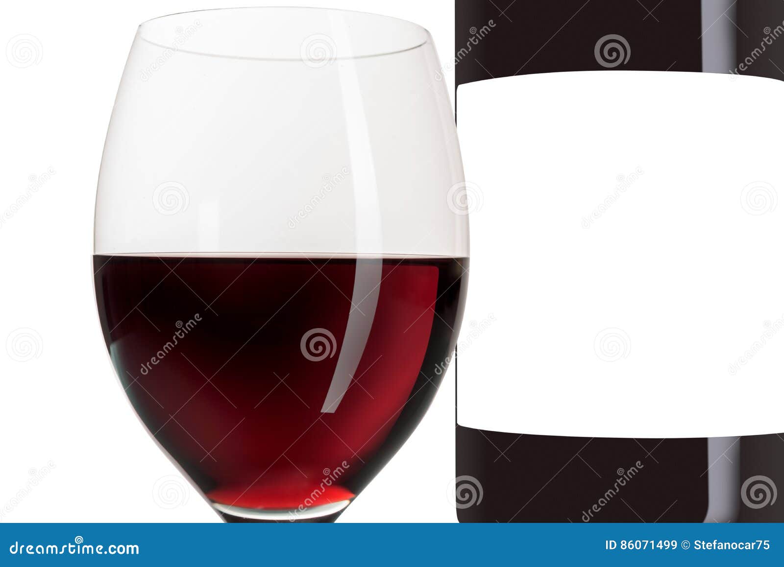 Vin Rouge Et Copyspace D'isolement Et Blanc De Label Vide De Bouteille ...