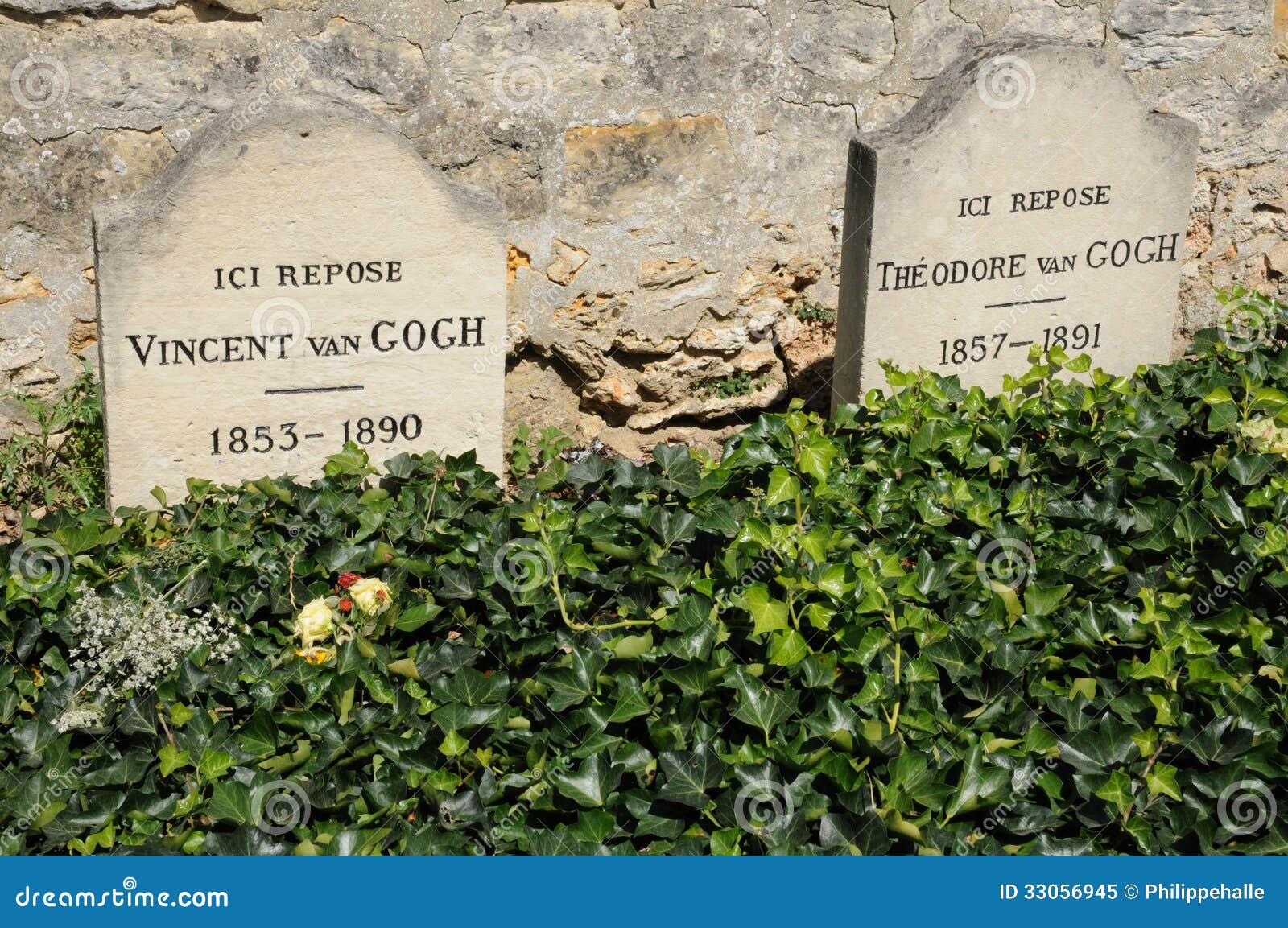 Vincent Van Gogh-graf in Auvers Sur Oise Stock Afbeelding - Image of ...