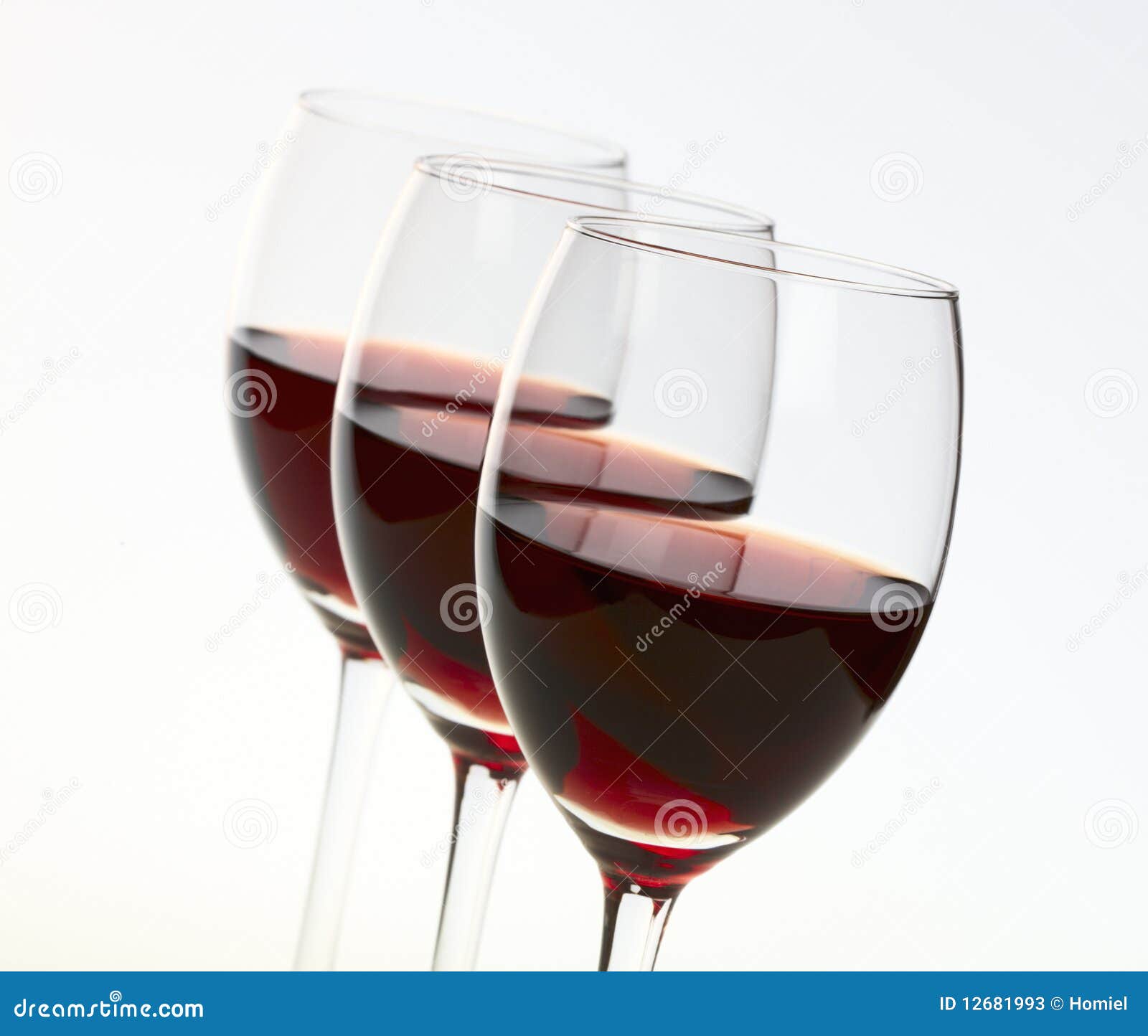 Vino rojo imagen de archivo. Imagen de burdeos, cristal - 12681993