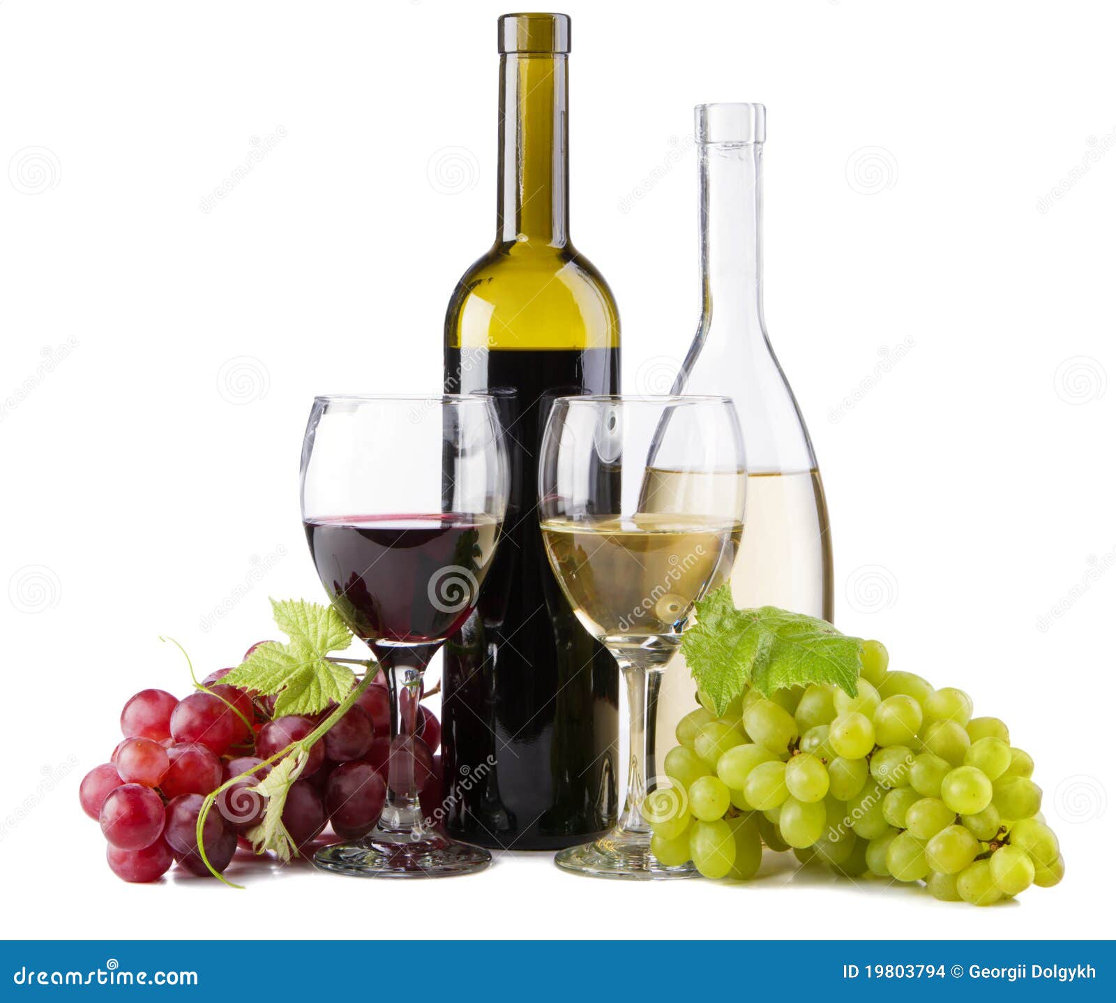 Vino Rosso E Bianco, Con I Mazzi Di Uva Fotografia Stock - Immagine di ...