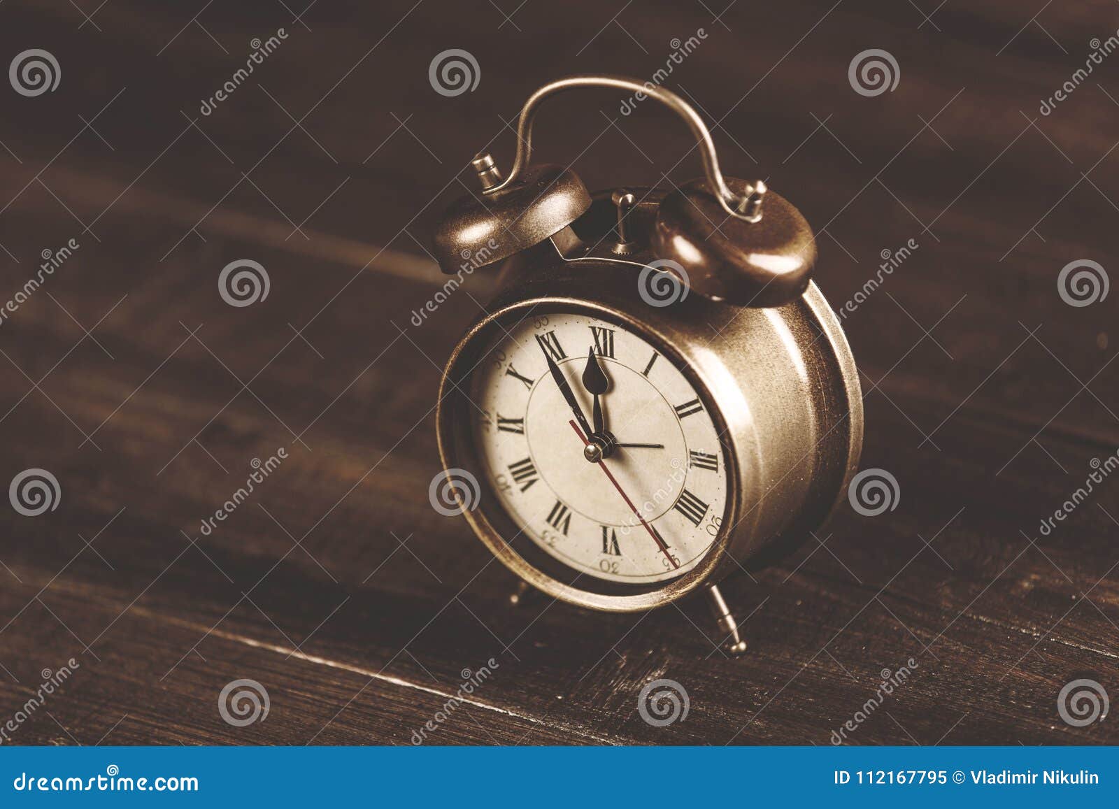 Vintage Alarm Clock with Bell Stock Image - Image of counting, reminder ...