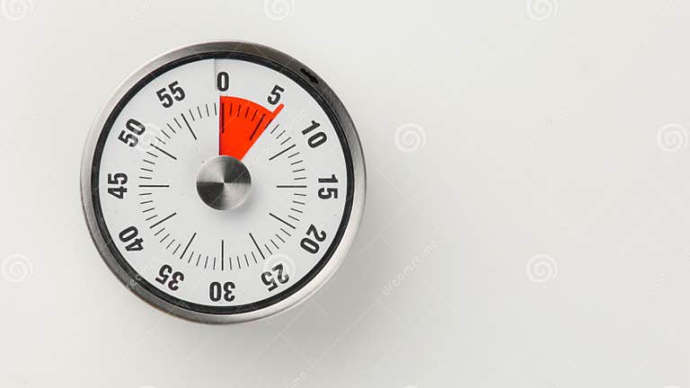 Vintage Analog Kitchen Countdown Timer, 6 Minutes Remaining Stock Image ...