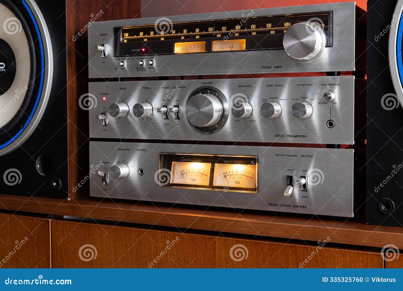 Vintage Audio Stereo Gear Separate Components System Setup, Tuner, Pre ...