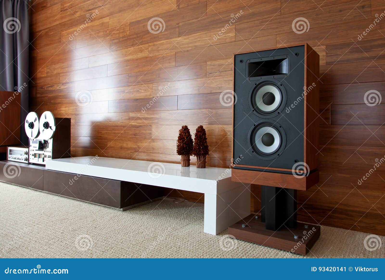 Vintage Audio System in Minimalistic Modern Interior Stock Image ...