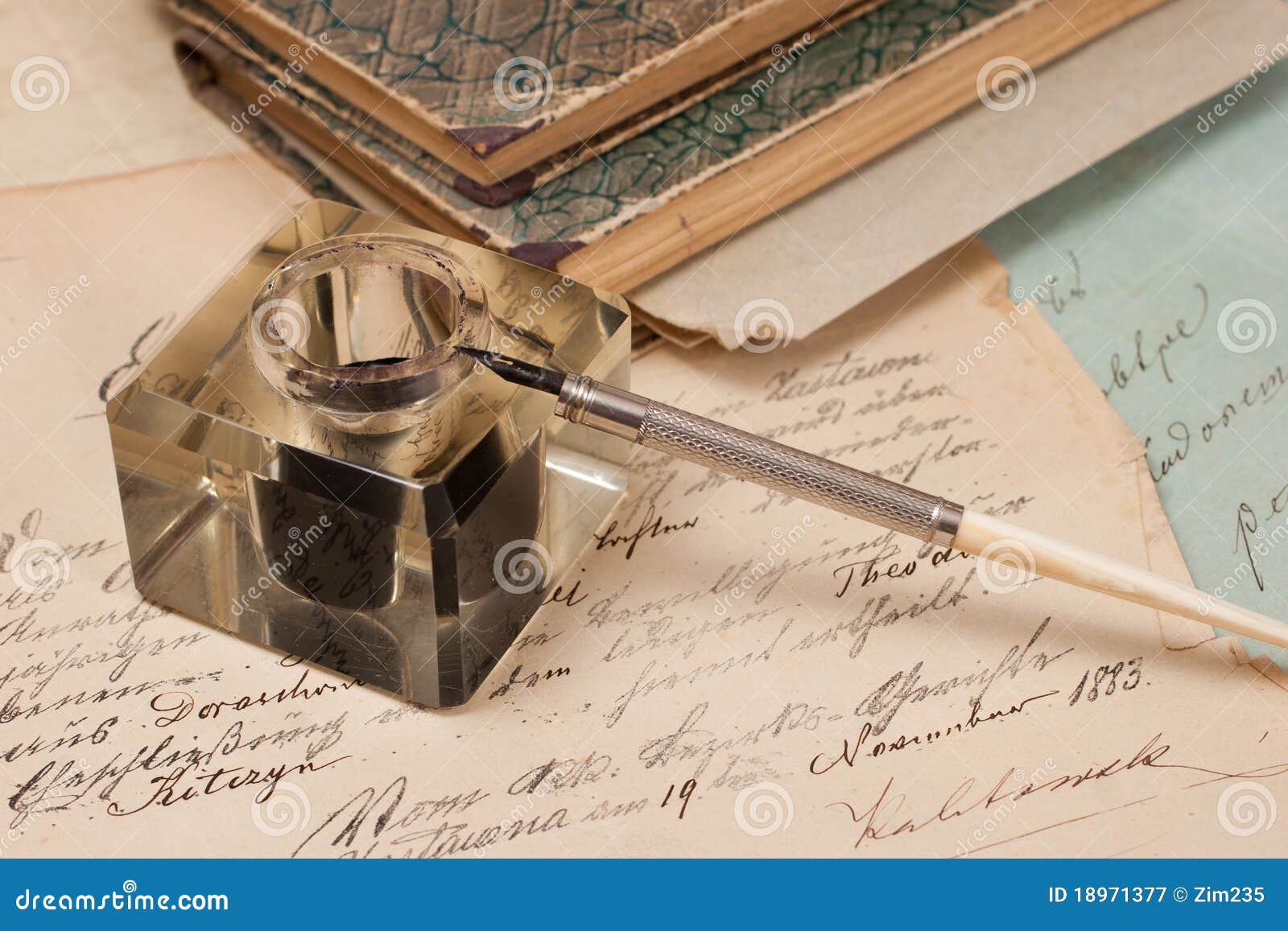 7,665 Vintage Background Old Paper Old Ink Pen Photos - Free & Royalty ...