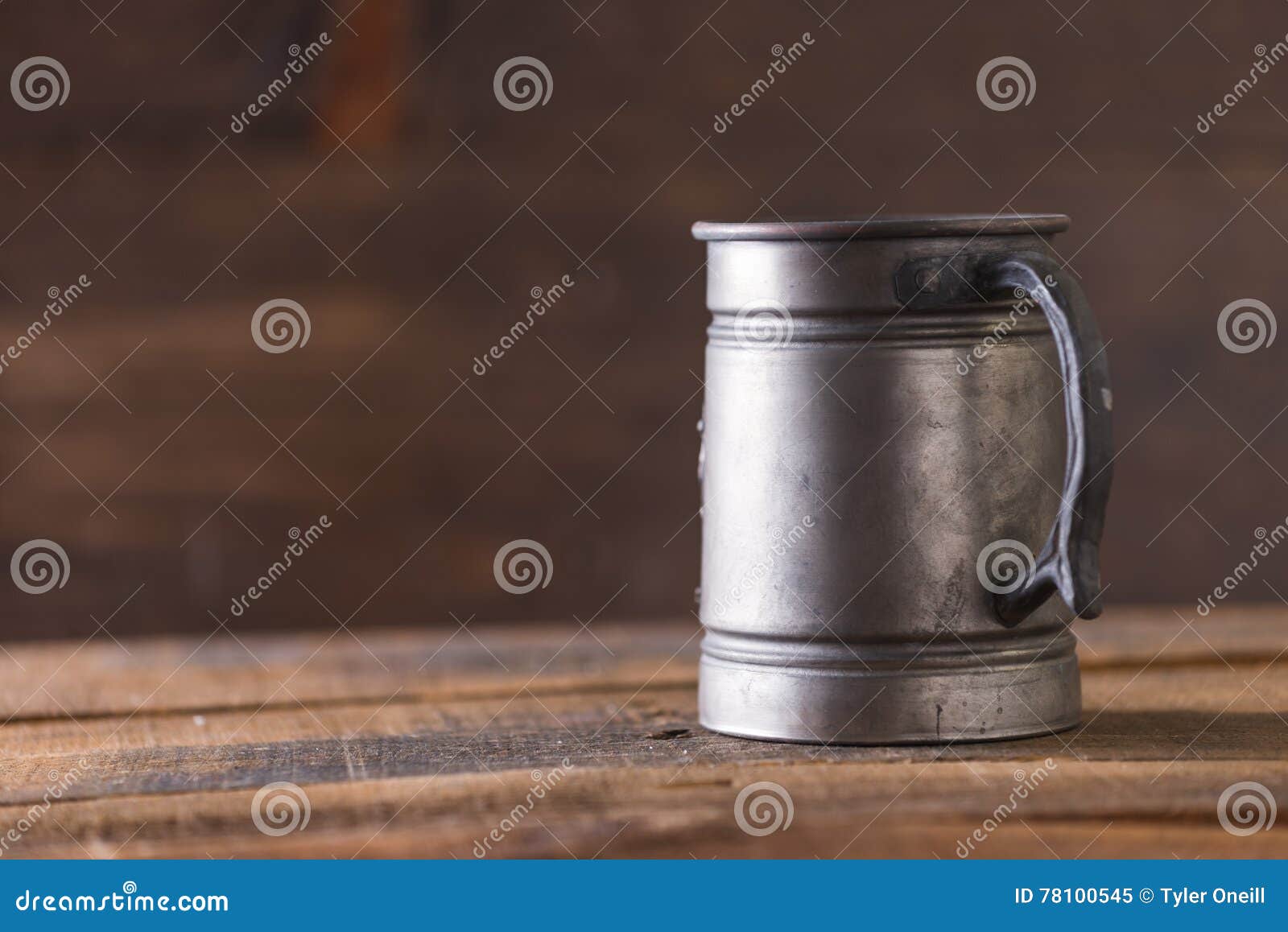 Vintage Beer Solid Iron Mug Stock Image - Image of cold, handle: 78100545