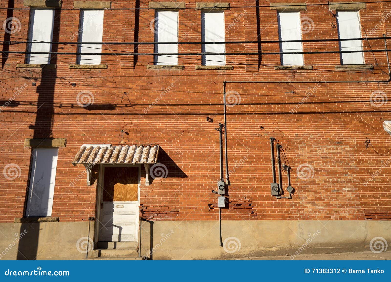 Vintage Building Architecture in Texas Stock Photo - Image of wells ...