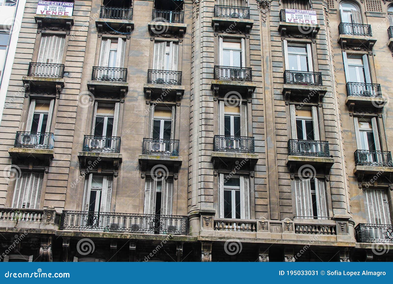 Vintage Building Facade Architecture Windows Detail Stock Image - Image ...