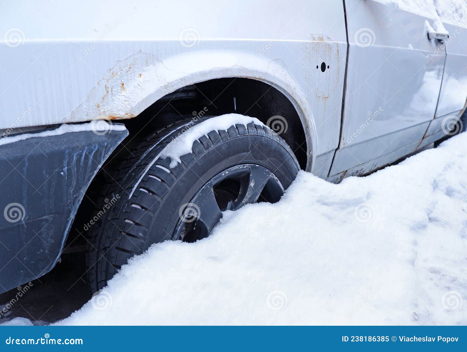 Old car in the snow stock image. Image of frost, closeup - 238186385