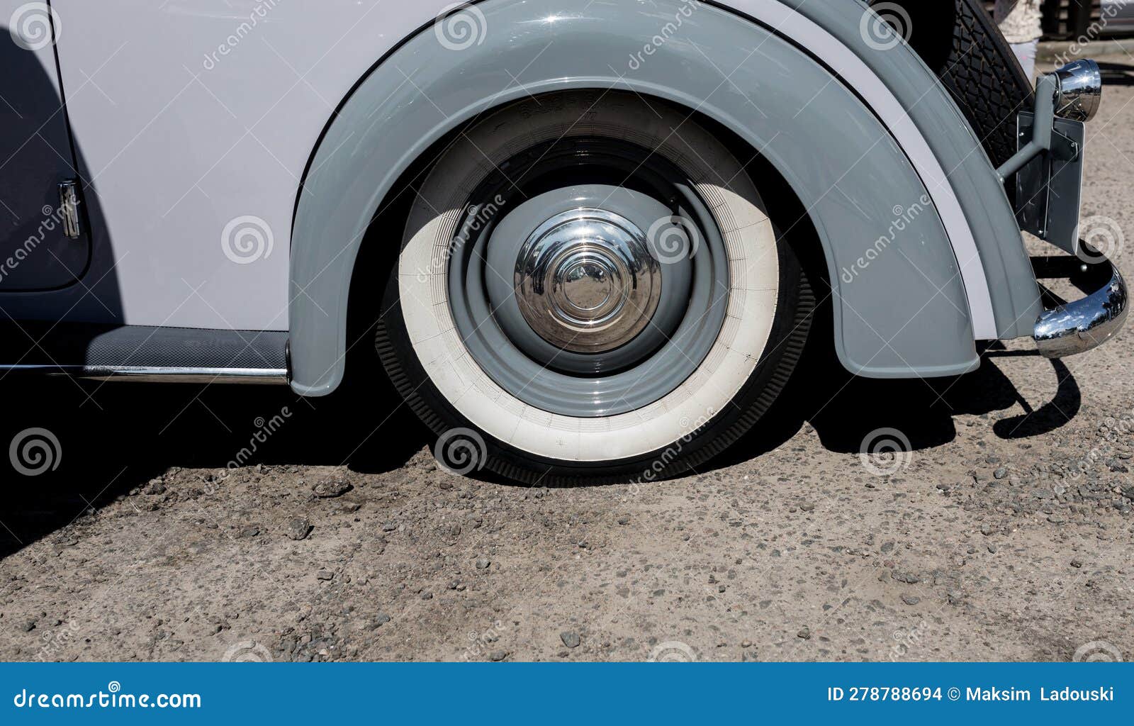 Vintage Car Wheel stock photo. Image of american, oldtimer - 278788694