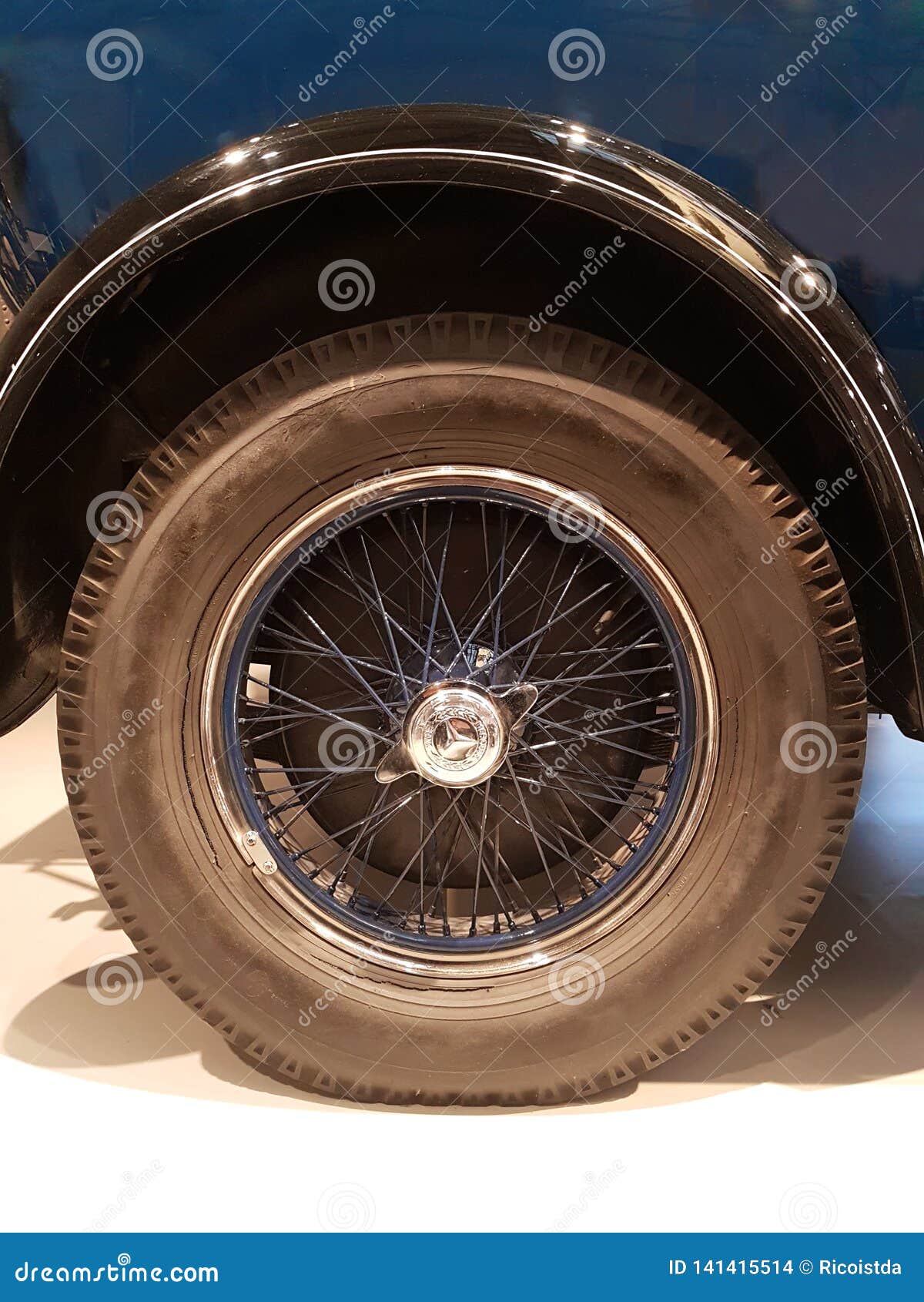 Vintage Car Wheel from Classic Vehicles Editorial Stock Image - Image ...