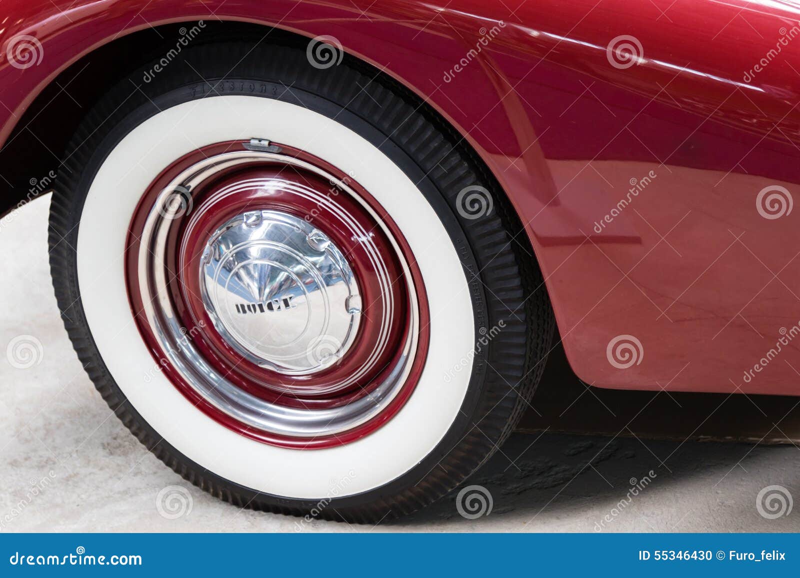 Vintage car wheel editorial image. Image of bumper, motor - 55346430