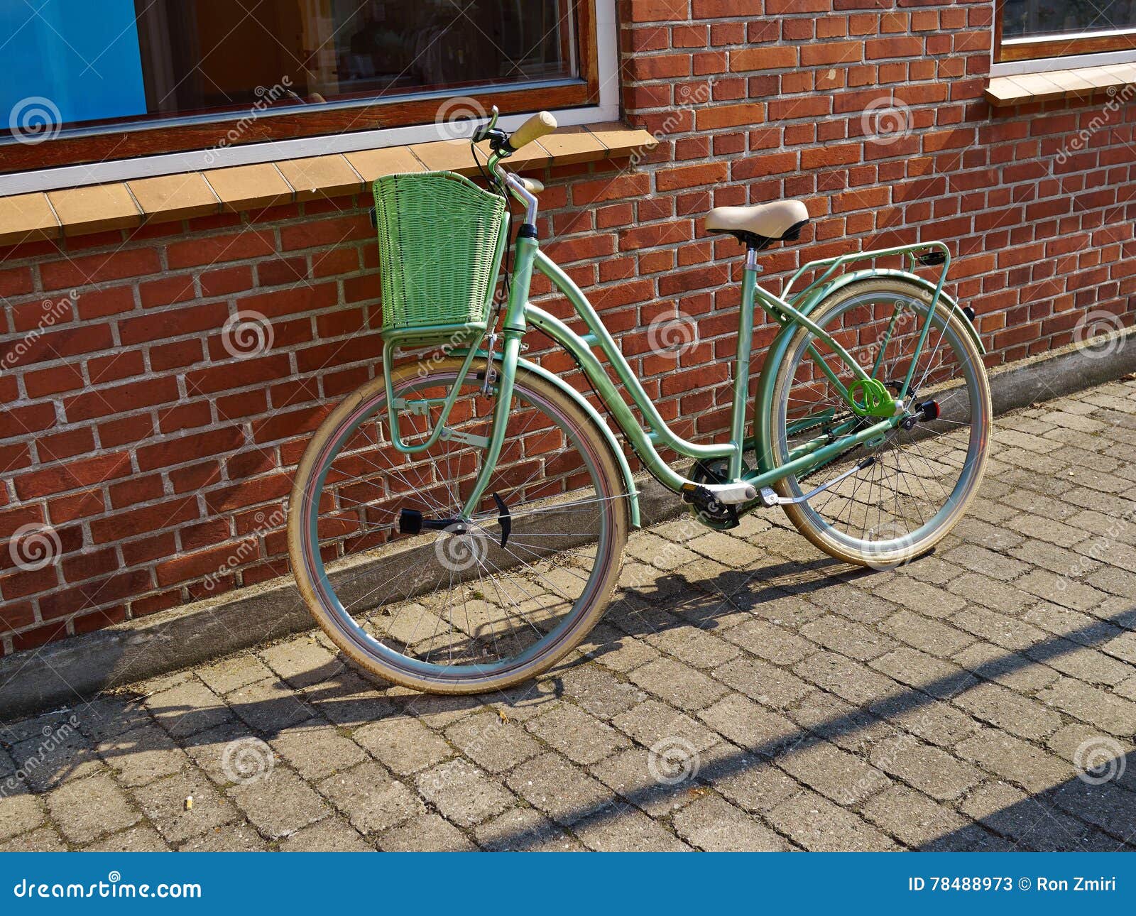 Vintage Classical Bicycle stock image. Image of retro - 78488973