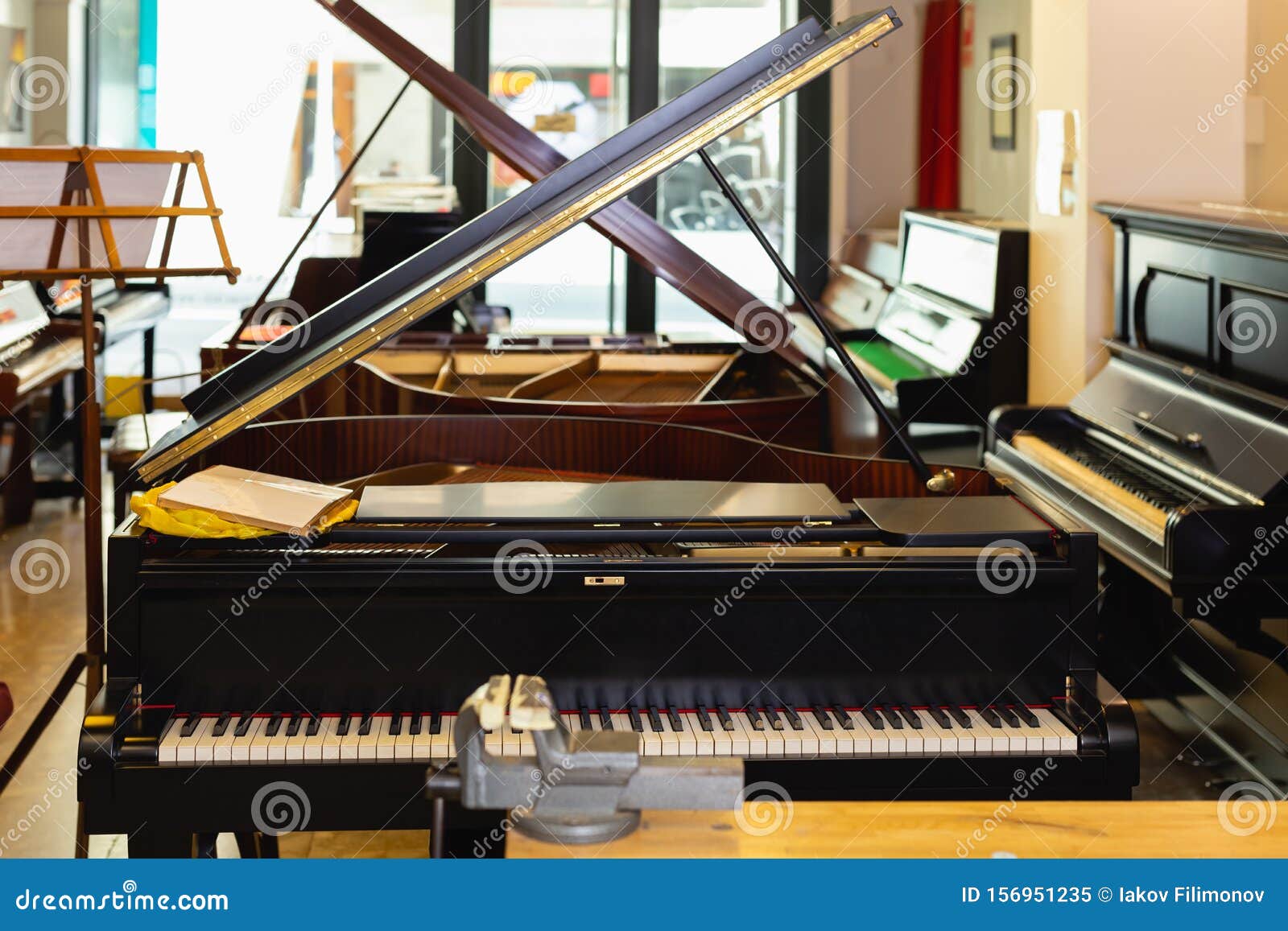 Vintage Classical Musical Instruments in a Store Stock Image - Image of ...