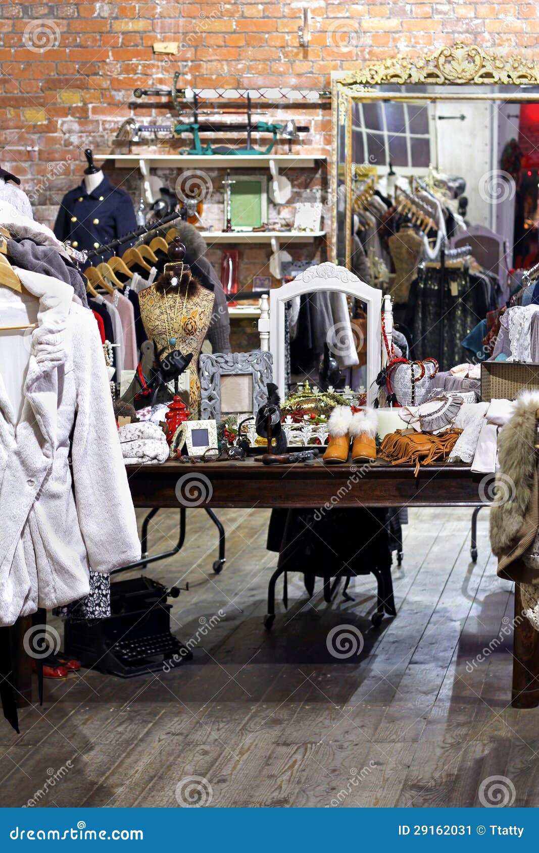 Vintage clothes shop stock image. Image of vintage, store - 29162031