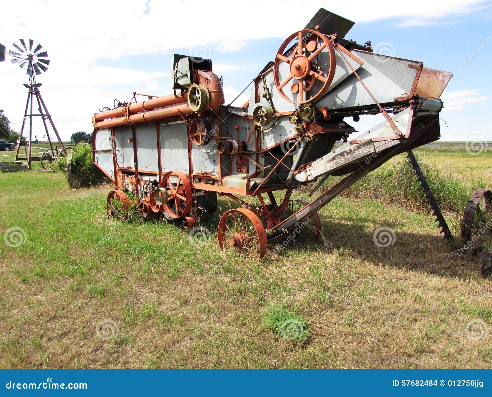 Vintage Combine at Tomkins Saskatchewan Stock Photo - Image of oldtime ...