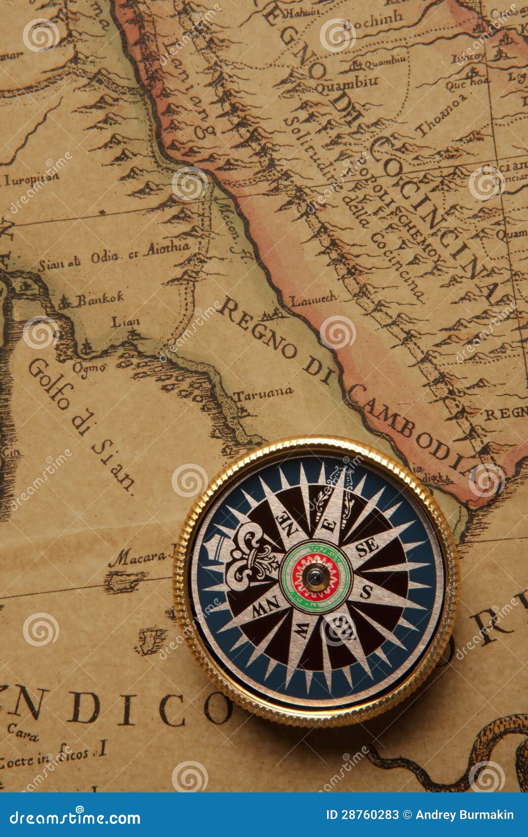 Vintage Compass and Old Map Stock Image - Image of ancient, north: 28760283