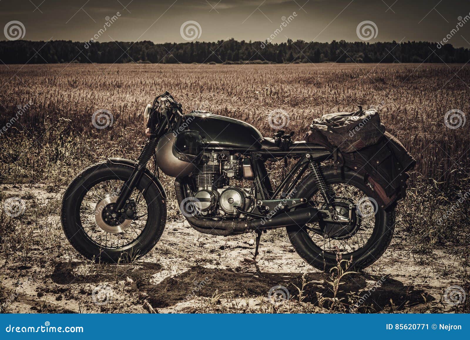 Vintage Custom Motorcycles in Field Stock Image - Image of beauty ...