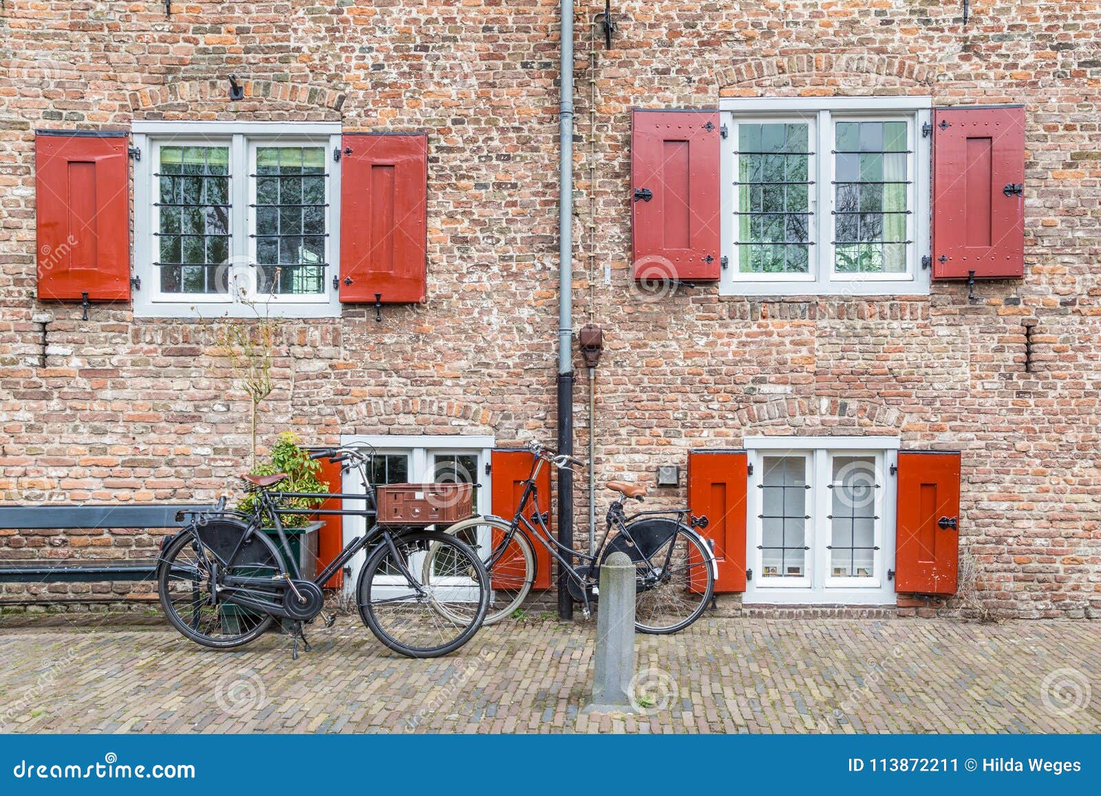 Vintage Dutch black bikes stock image. Image of rusty - 113872211