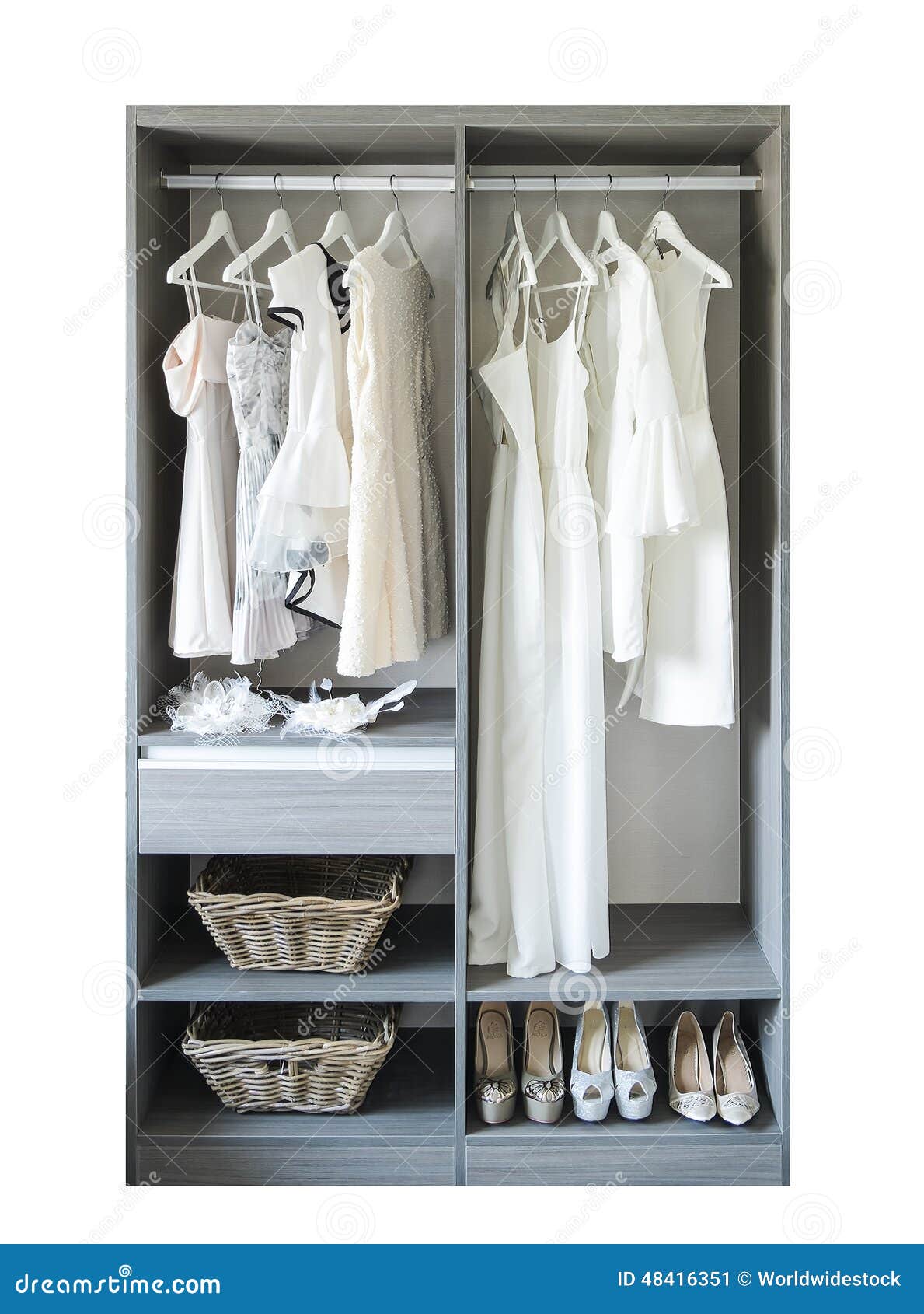 Vintage E Interior Elegante Del Guardarropa De Madera Imagen de archivo ...