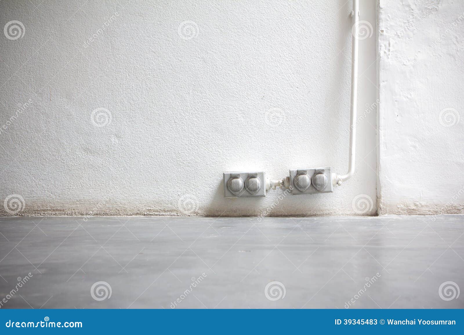 Vintage Electrical Outlets Wall Photos - Free & Royalty-Free Stock ...