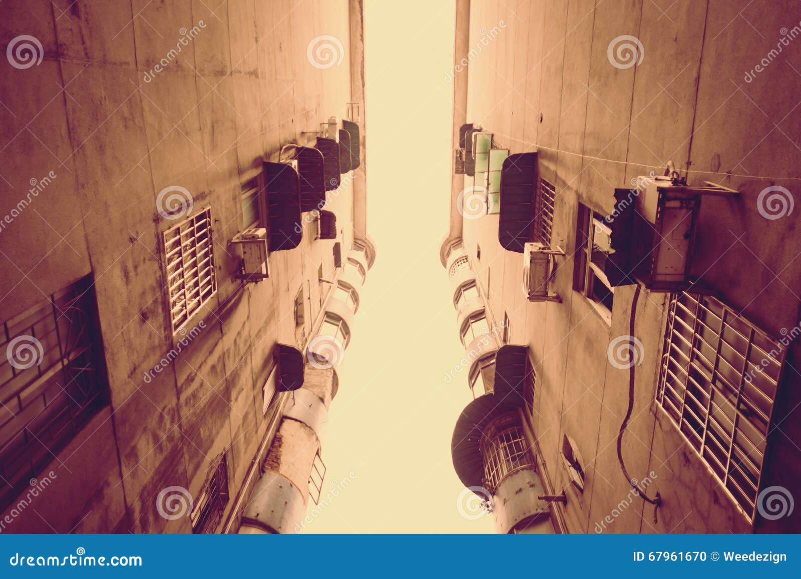 Vintage Filter : Look Up at the Old Building Stock Photo - Image of ...