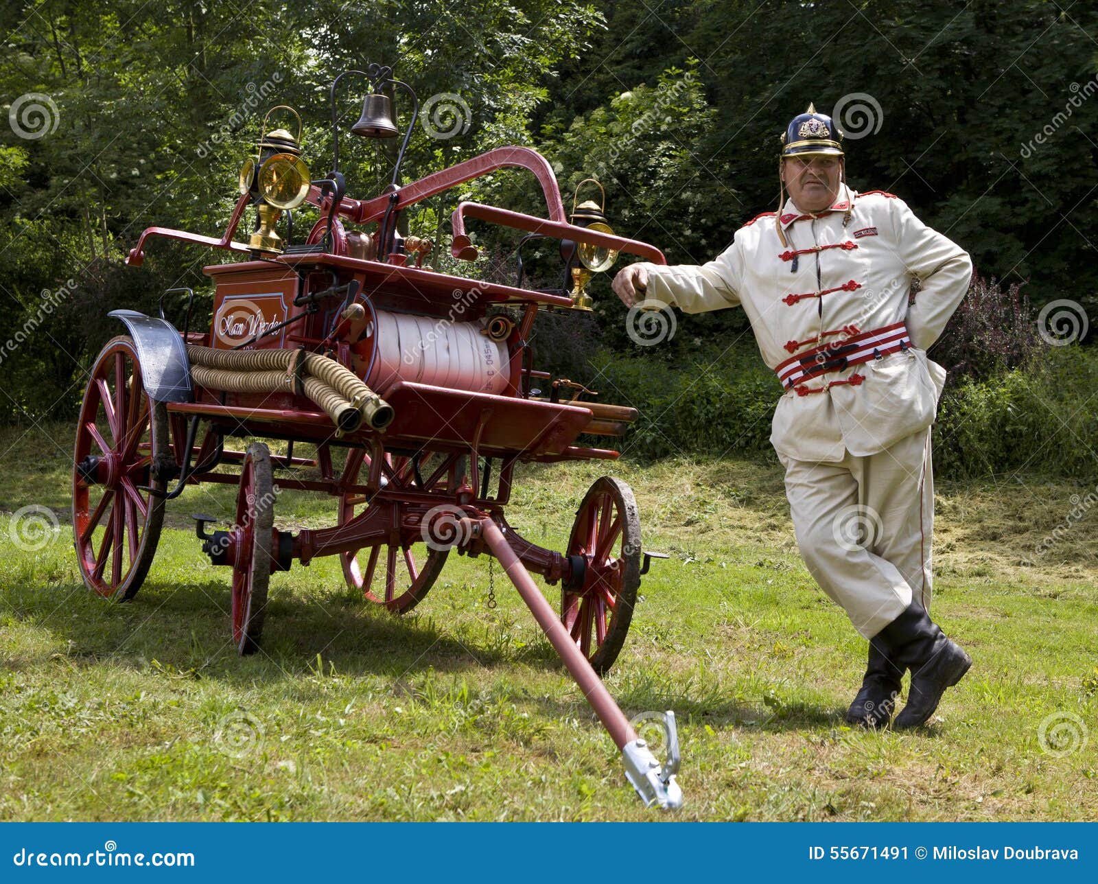 Vintage fire piston pump editorial photo. Image of vintage - 55671491