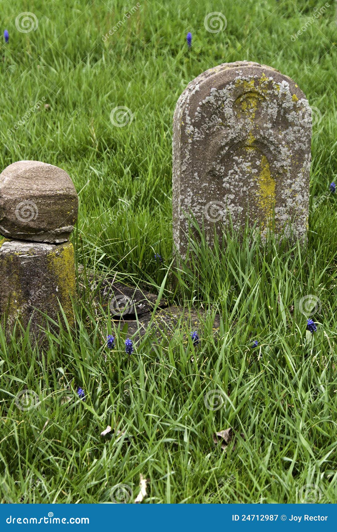 Vintage Grave Stones stock image. Image of stone, headstone - 24712987