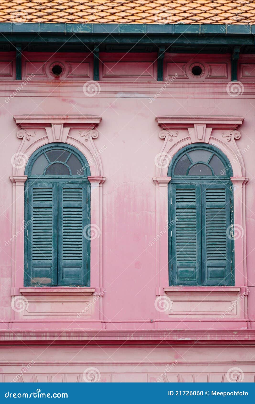 Vintage Green Window on Old Pink Wall Stock Photo - Image of green ...