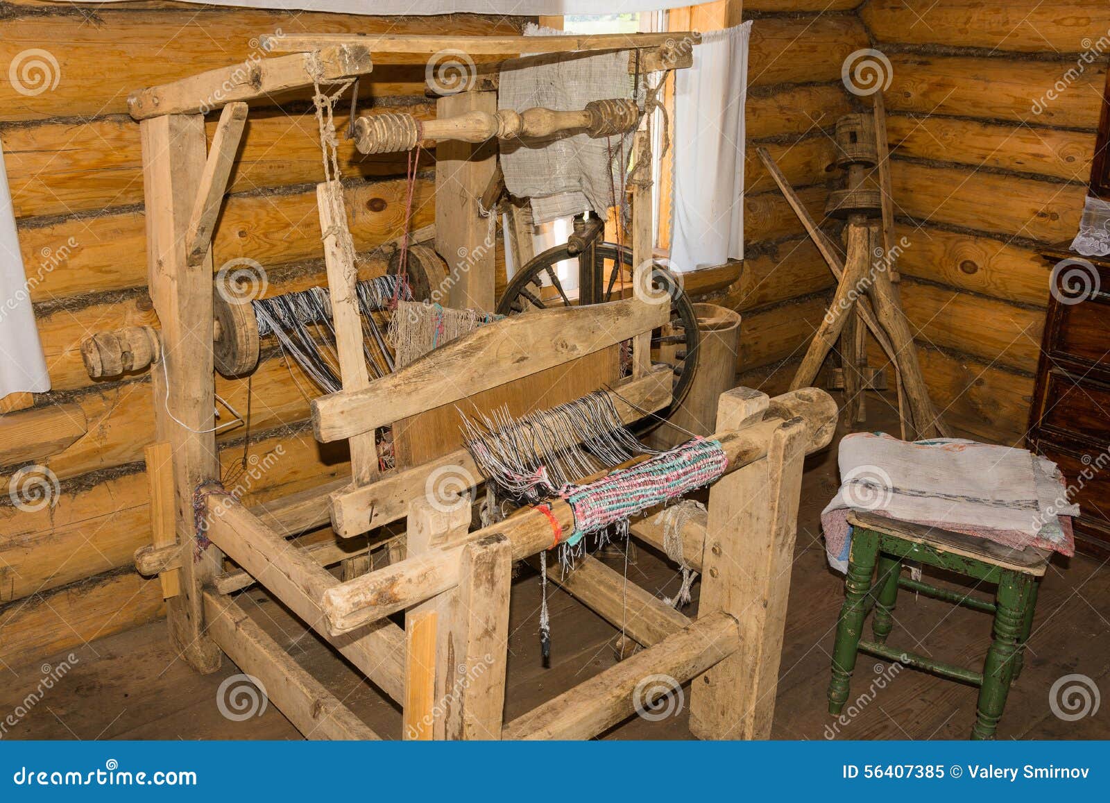 Vintage hand loom. stock image. Image of occupation, creation - 56407385