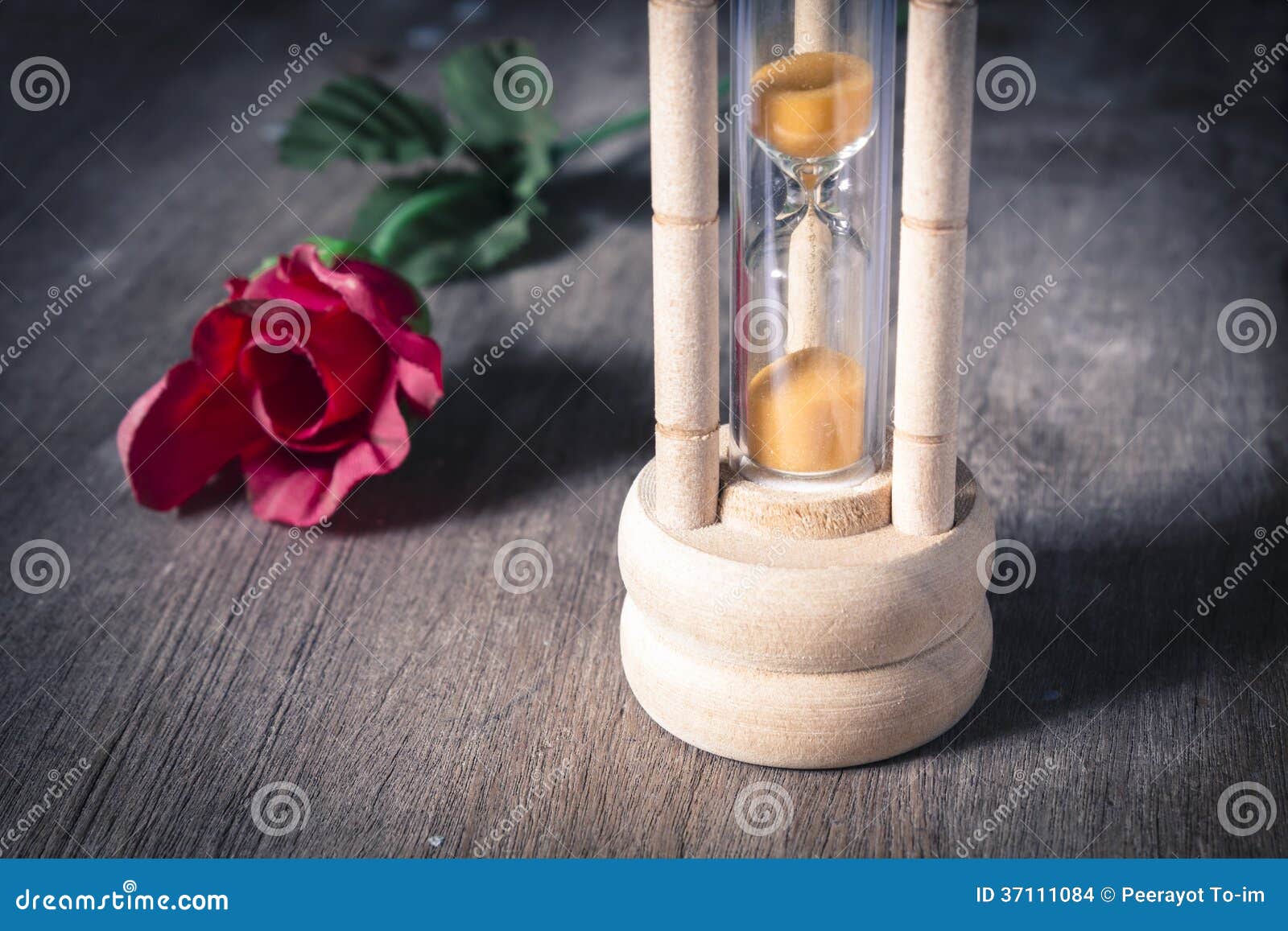 Vintage Hourglass with Rose. Stock Photo - Image of timepiece, antique ...