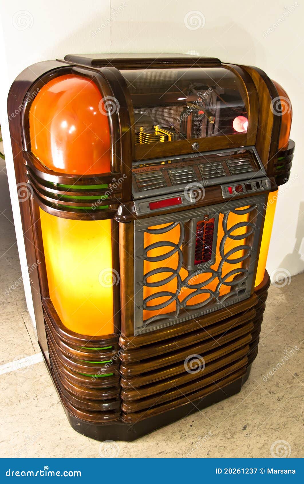 Vintage juke box stock image. Image of seventies, etro - 20261237