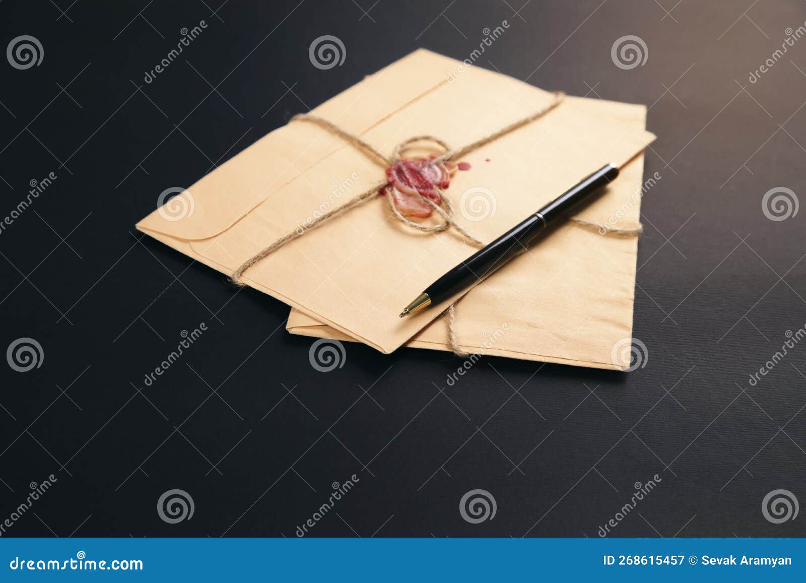 Vintage Letters and Pen on Table Stock Image - Image of message ...