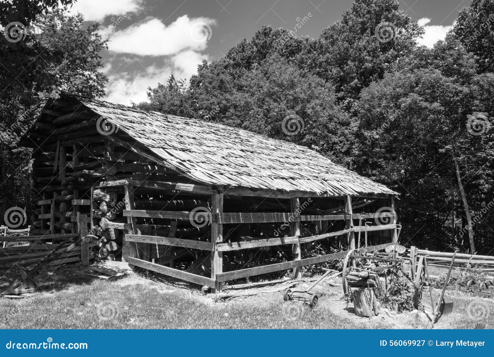 Vintage Log Barn stock image. Image of equipment, blue - 56069927