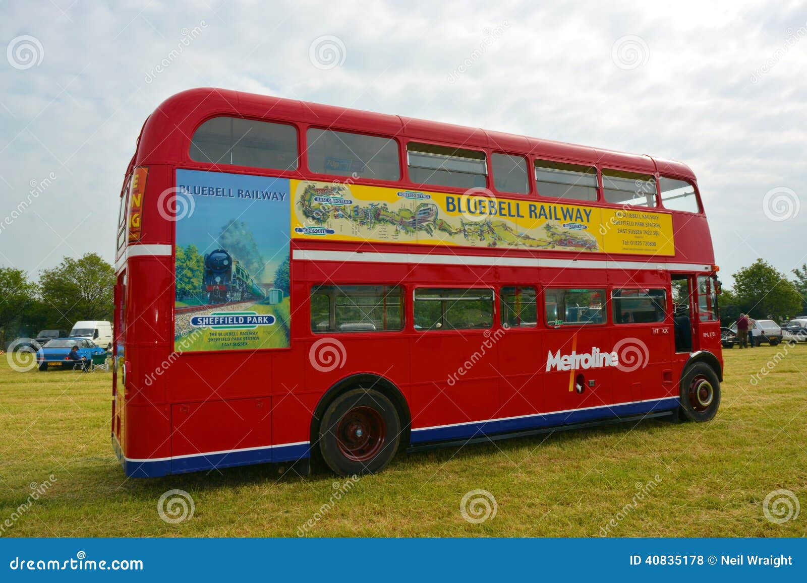 British red bus editorial stock photo. Image of trio - 40835178
