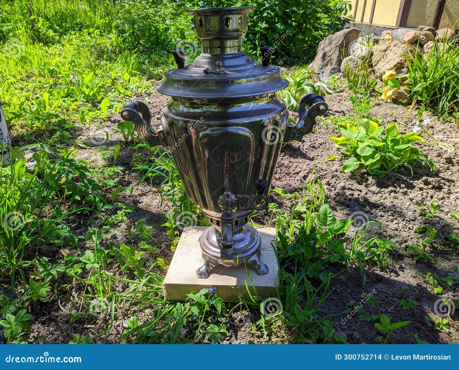 Vintage Metal Copper Tea Samovar. Stock Photo - Image of kerosene ...