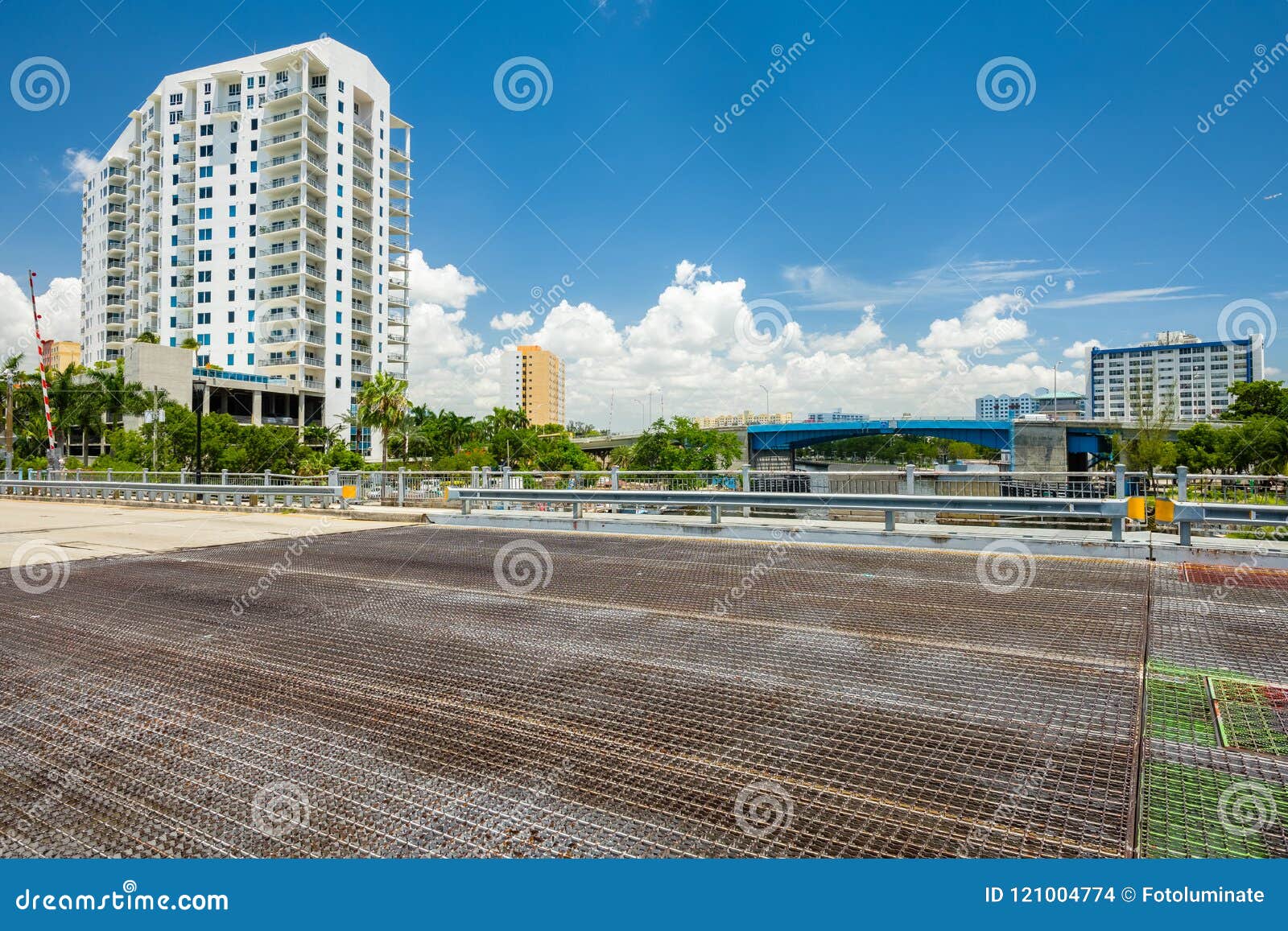 Miami River Drawbridge stock photo. Image of route, civil - 121004774
