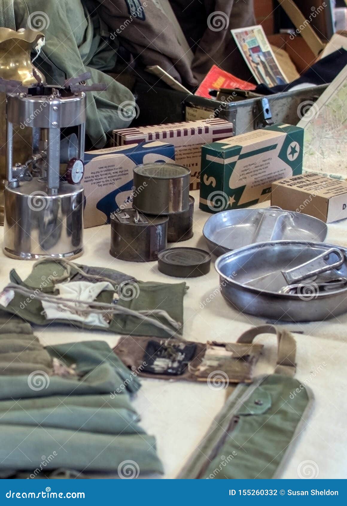 Vintage Military Food and Mess Kits Editorial Photography - Image of ...