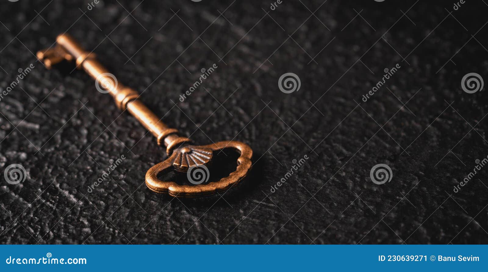 Vintage Key on Black Background Stock Image - Image of decorative, door ...