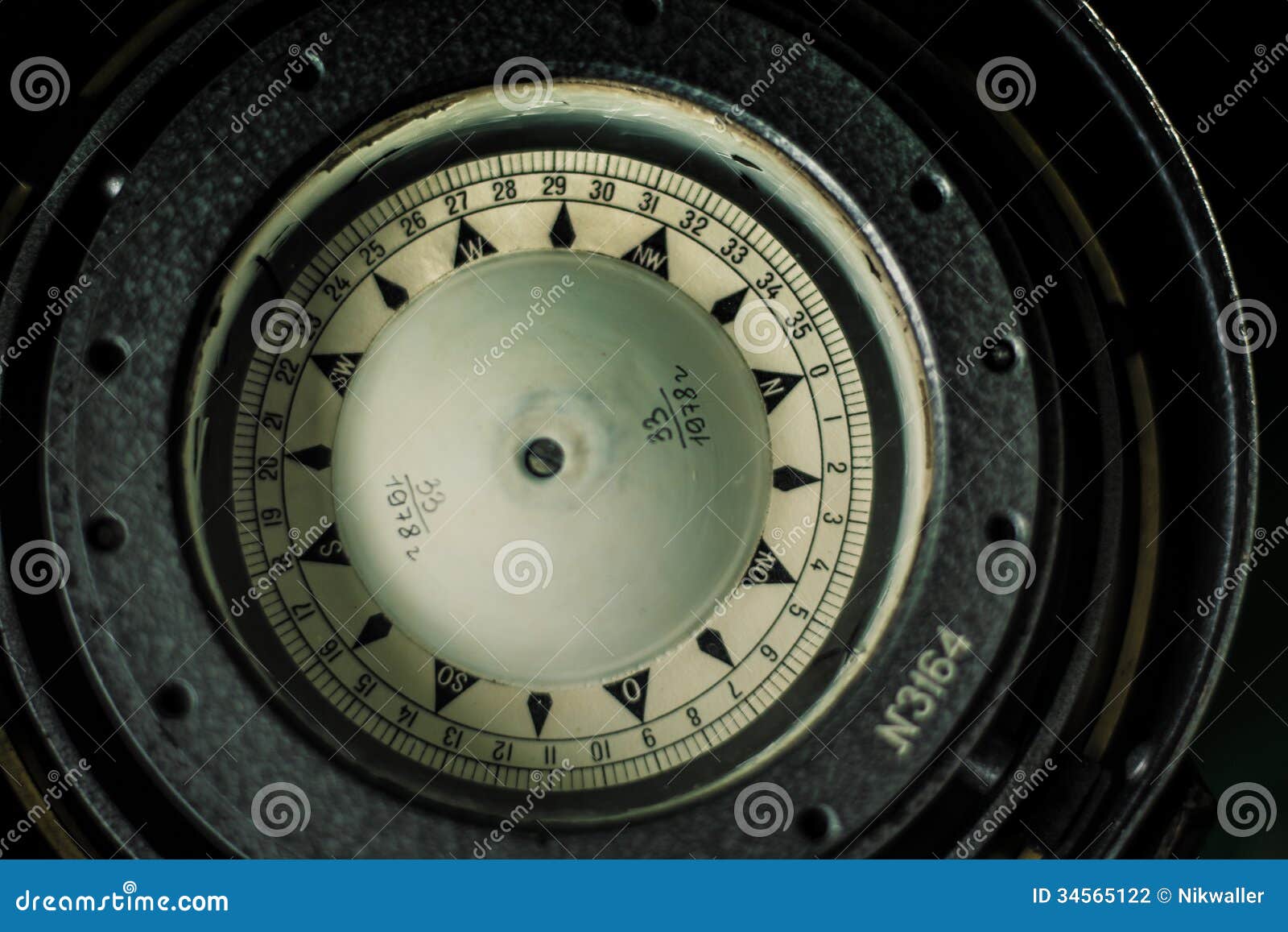 Vintage Old Russian Compass Stock Photo - Image of retro, screen: 34565122