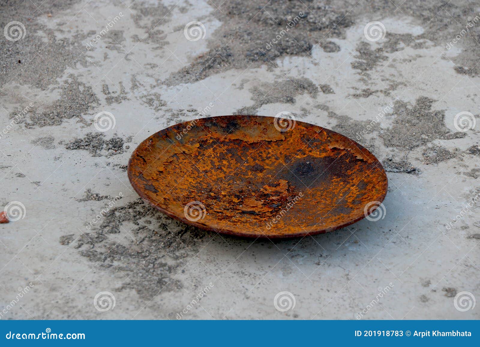 Vintage Old Rusty Frying Pan Tava on Floor Stock Image - Image of ...