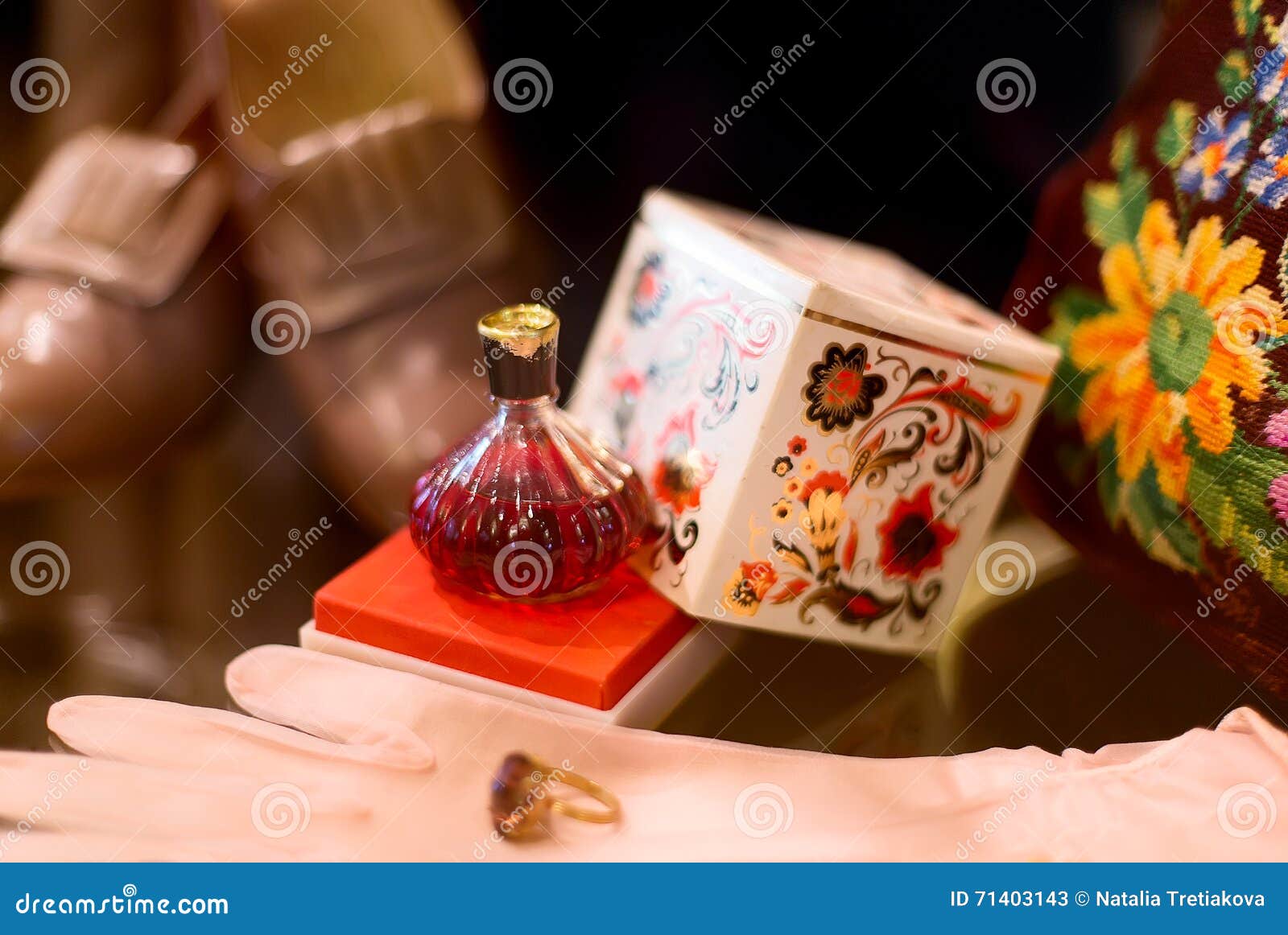 Vintage perfume, gloves. stock image. Image of fresh - 71403143