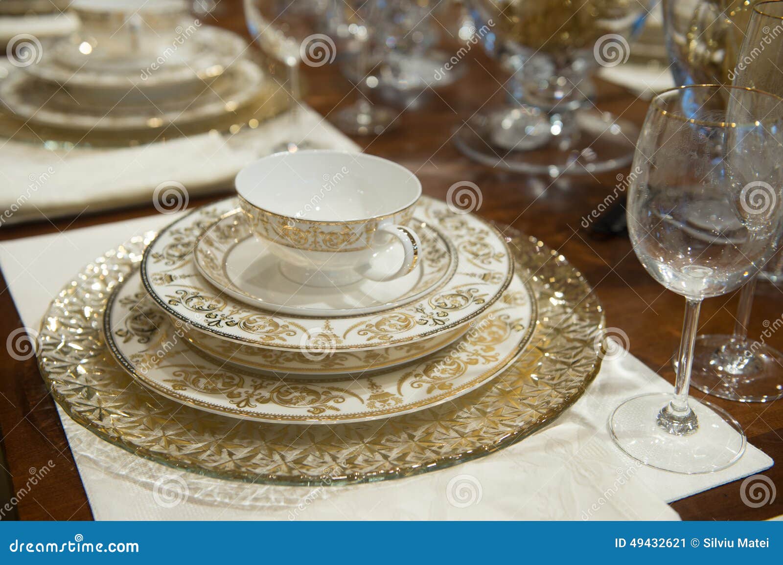 Vintage Plates Stock Image | CartoonDealer.com #49432597