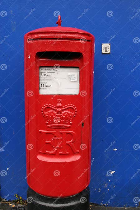 Vintage post-box in Derry stock image. Image of letter - 6207587
