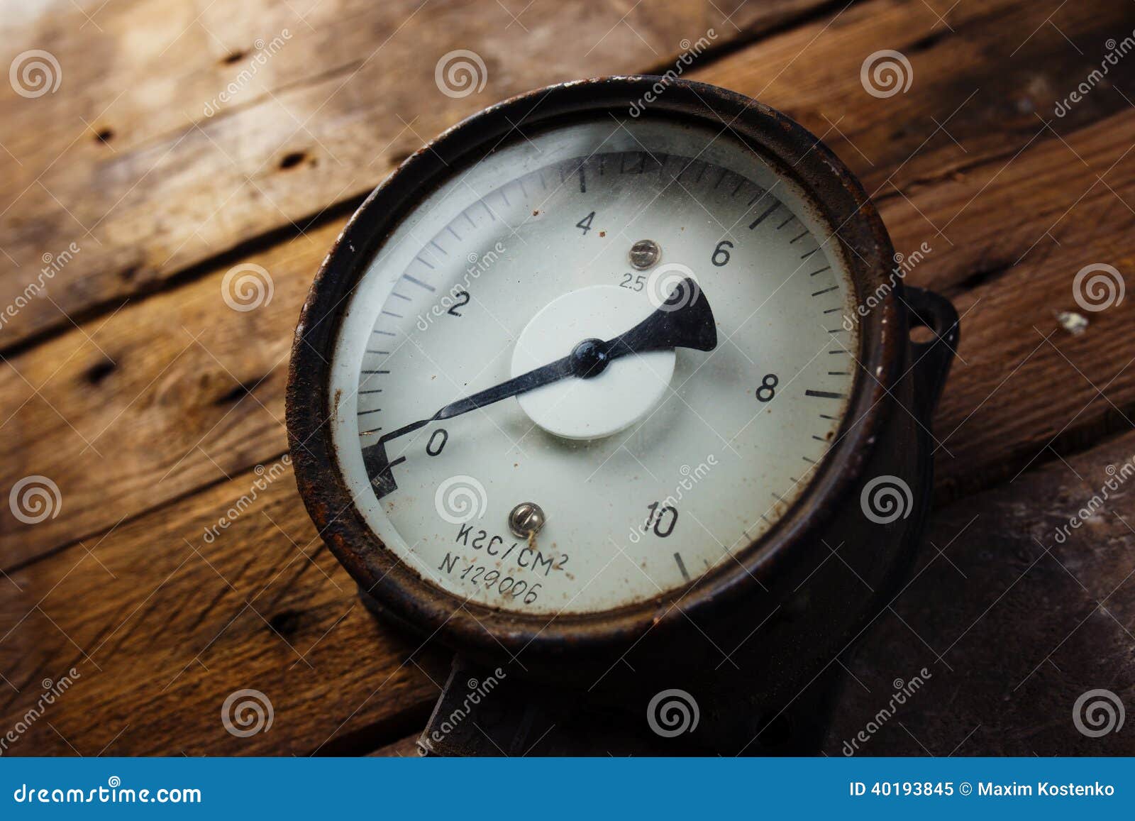 Vintage pressure meter stock image. Image of figures - 40193845
