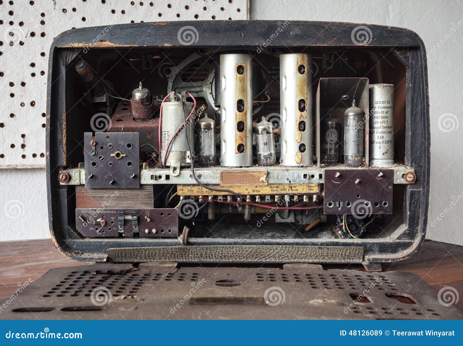 Vintage Radio Back side stock image. Image of vacuum - 48126089