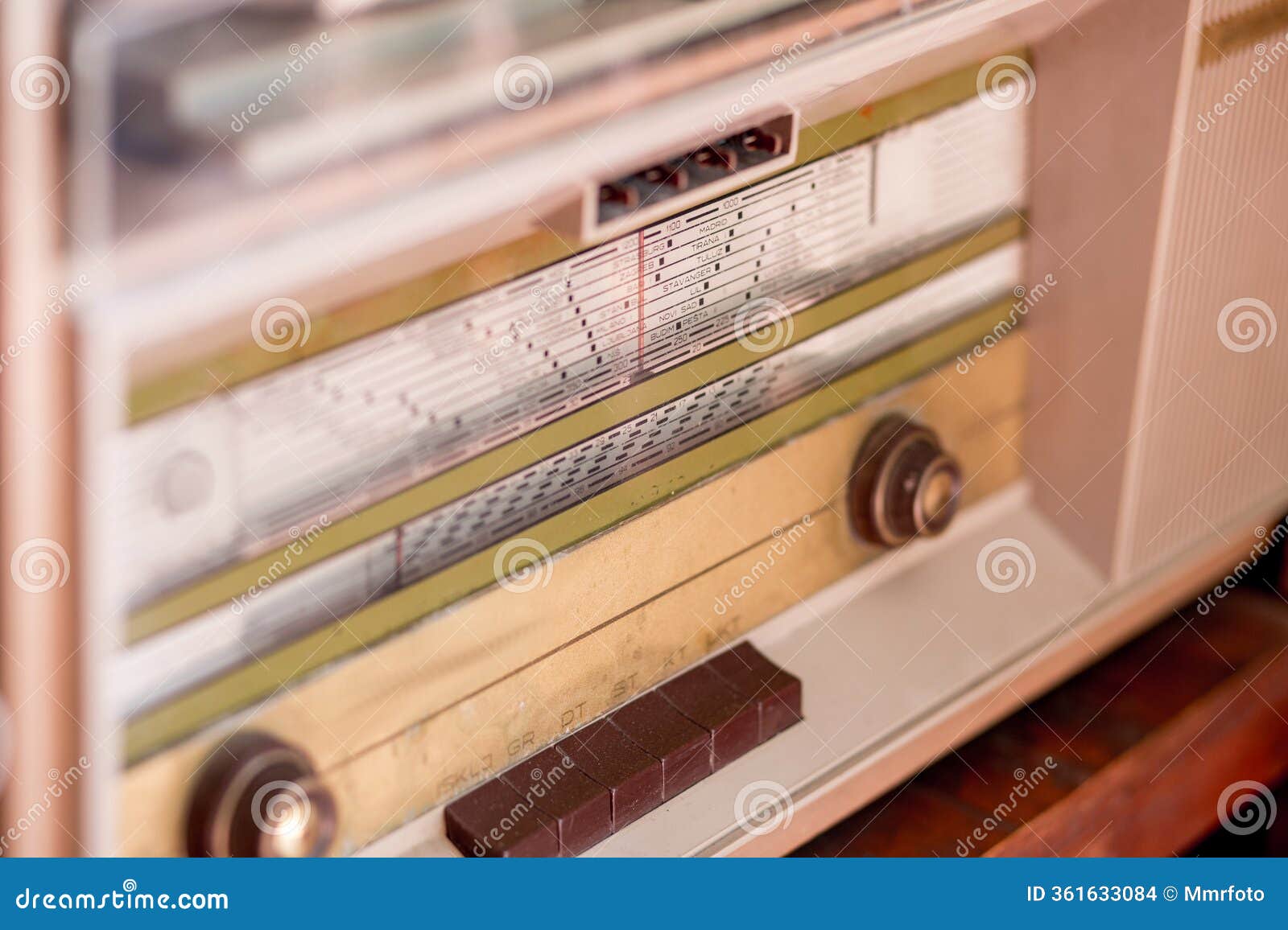 Tuning Volume Control Wheel Royalty-Free Stock Image | CartoonDealer ...